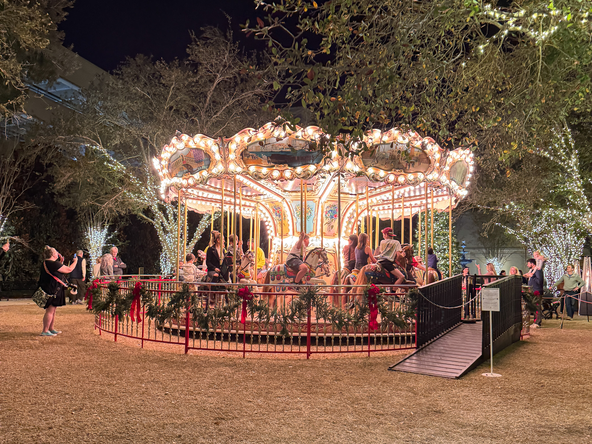 December Holiday Events in Charleston - Charming Inns